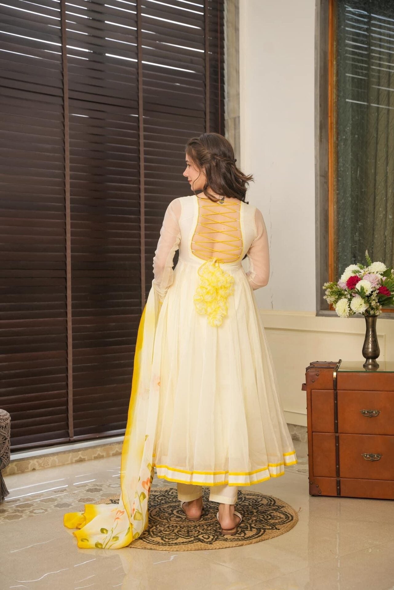 Afreen modish suit set – Idaho-o